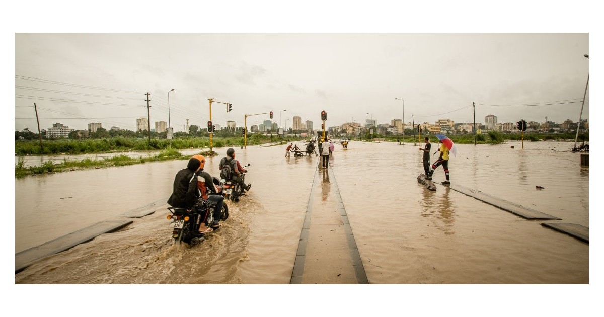 Decoding urban flood risk and democratizing risk assessment