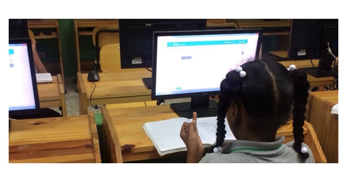 Teachers and technology—together—improve student learning