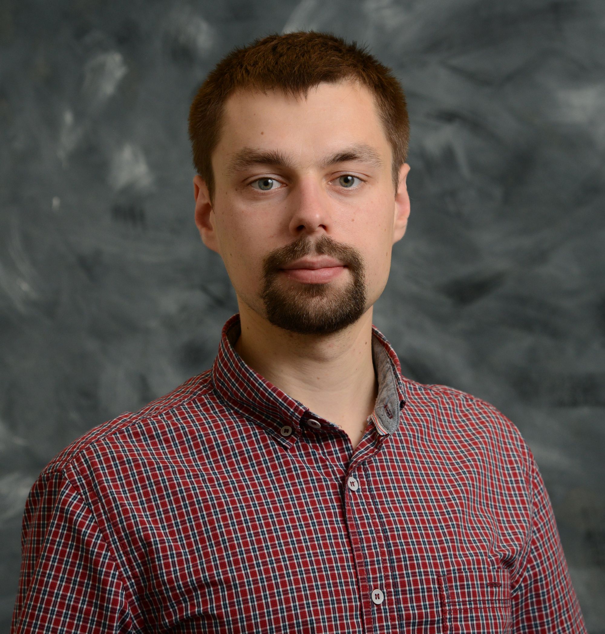 Maksym Chepeliev | Senior Research Economist