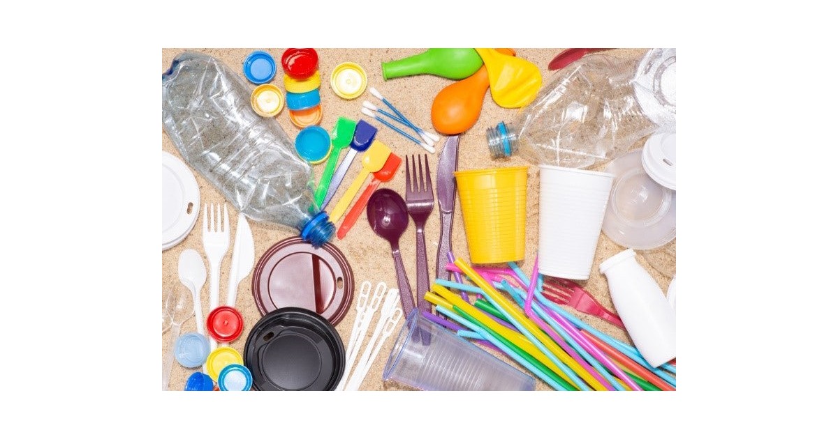 Drowning in plastics: A problem of too much convenience?